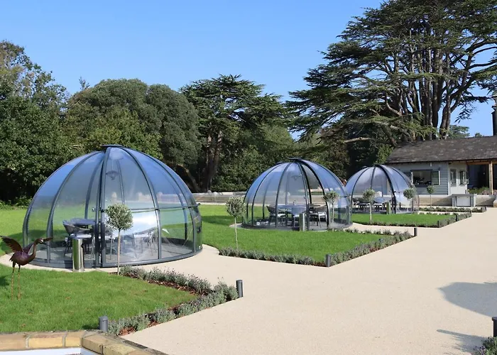 ORANGE GROVE HOTEL & GARDENS, SARISBURY GREEN